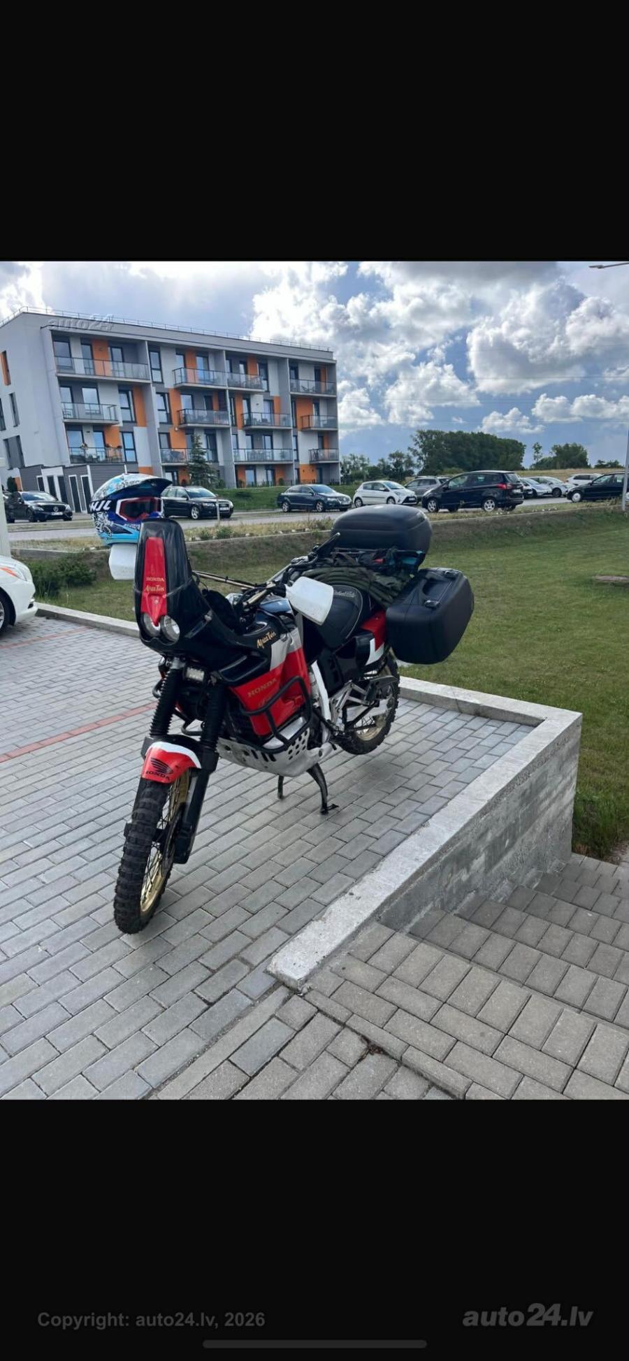 Хонда XRV 750 1991 в Таллин, объемом двигателя 0.00 л и пробегом 0 тыс. км за 3600 €, фото 1 на AUTOMOTO.COM.LV
