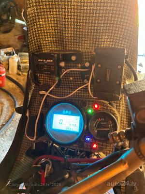 Хонда XRV 750 1991 в Таллин, объемом двигателя 0.00 л и пробегом 0 тыс. км за 3600 €, фото 5 на AUTOMOTO.COM.LV