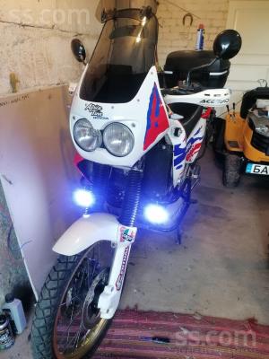 Honda XRV 750 1994 Aizkraukle, ar dzinēja tilpumu 0.75 L un nobraukumu 0 tūkst. km par 4250 €, foto 5 vietnē AUTOMOTO.COM.LV