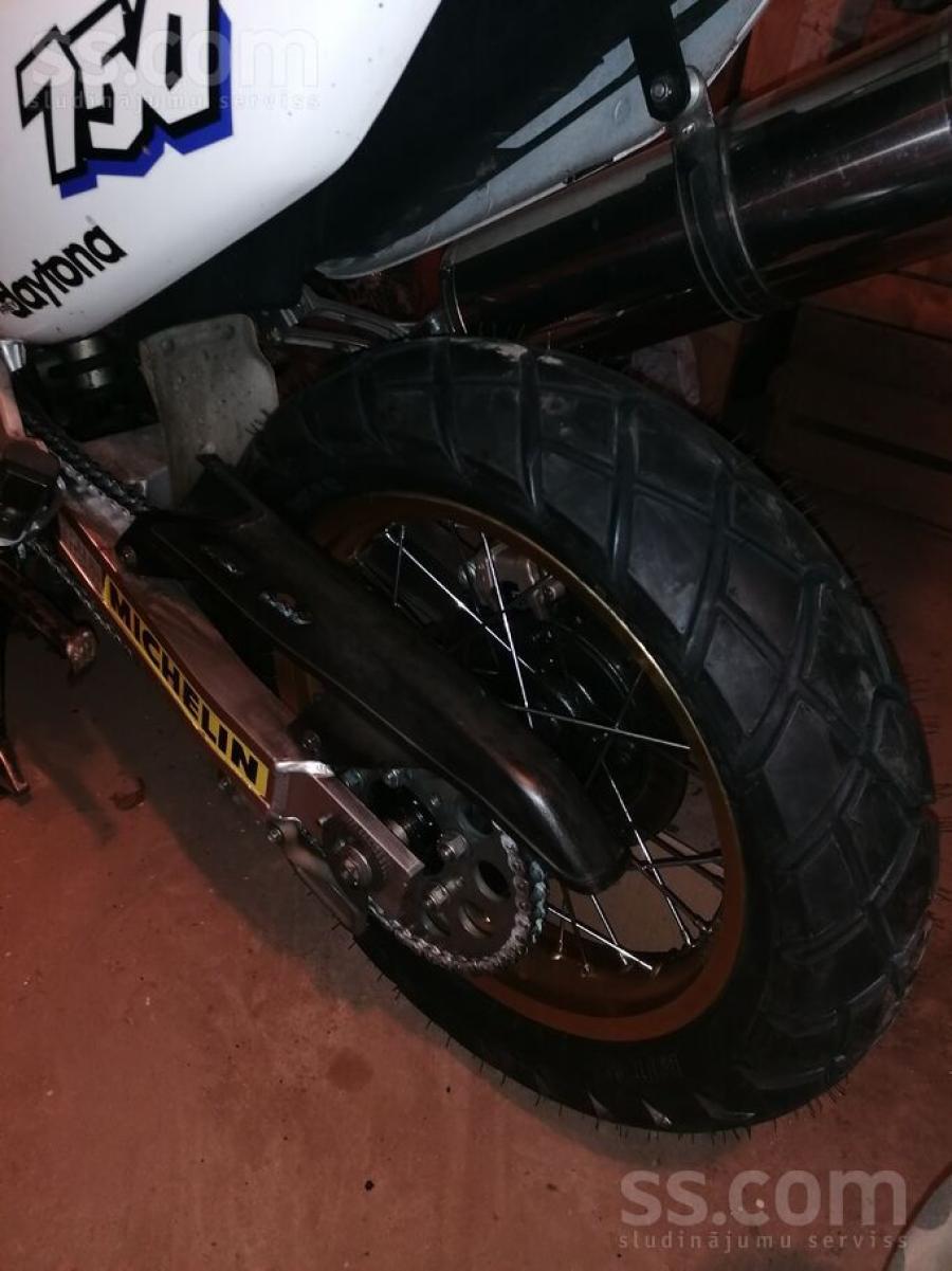 Honda XRV 750 1994 Aizkraukle, ar dzinēja tilpumu 0.75 L un nobraukumu 0 tūkst. km par 4250 €, foto 9 vietnē AUTOMOTO.COM.LV