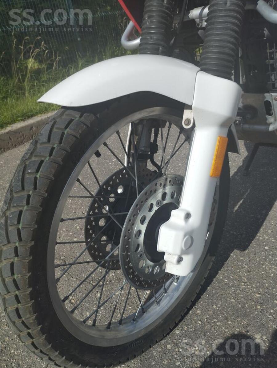 Honda XRV 750 2003 in Daugavpils, with an engine capacity of 0.75 L and mileage of 0 thousand km for 3500 €, photo 5 on AUTOMOTO.COM.LV