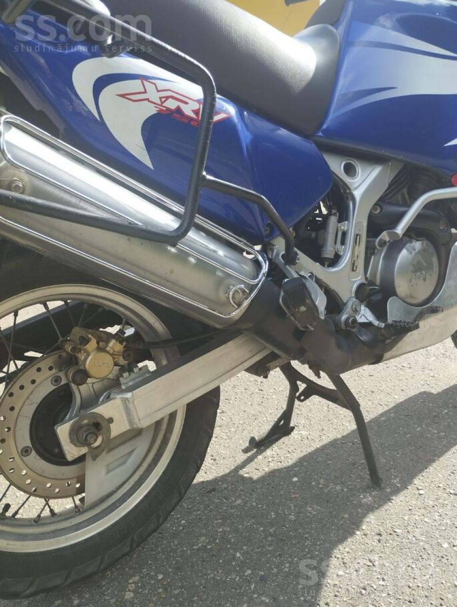 Honda XRV 750 2003 in Daugavpils, with an engine capacity of 0.75 L and mileage of 0 thousand km for 3500 €, photo 7 on AUTOMOTO.COM.LV