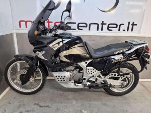 Black Honda XRV 2000 in Kaunas, with an engine capacity of 0.75 L and mileage of 66 thousand km for 3000 €, photo 6 on AUTOMOTO.COM.LV