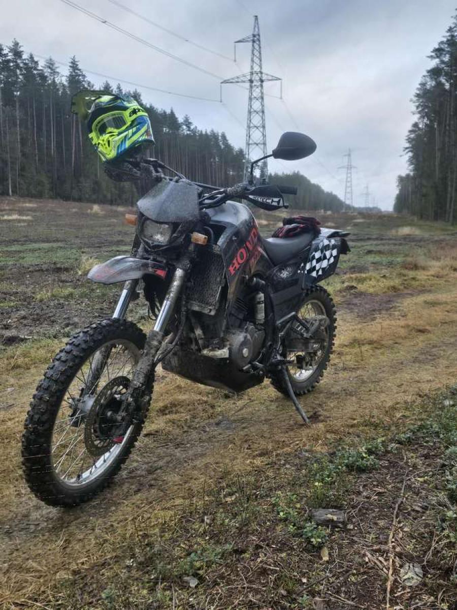 Honda XRV 1988 in Vilnius, with an engine capacity of 0.65 L and mileage of 0 thousand km for 2250 €, photo 3 on AUTOMOTO.COM.LV