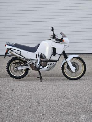 Honda XRV 1989 in Kaunas, with an engine capacity of 0.65 L and mileage of 60 thousand km for 3050 €, photo 5 on AUTOMOTO.COM.LV