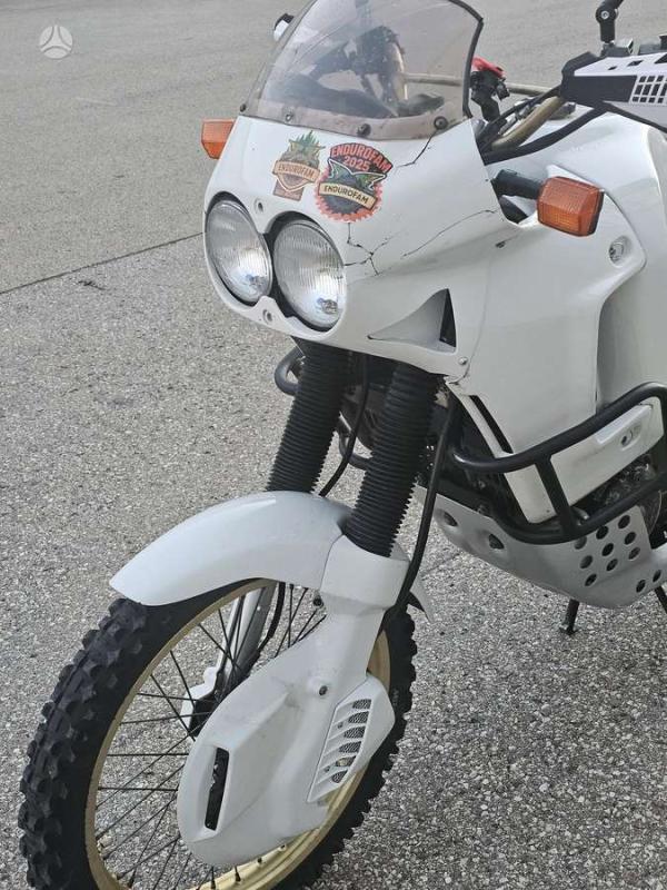 Honda XRV 1989 in Kaunas, with an engine capacity of 0.65 L and mileage of 60 thousand km for 3050 €, photo 10 on AUTOMOTO.COM.LV
