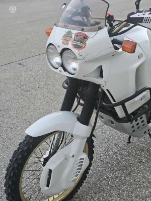 Honda XRV 1989 in Kaunas, with an engine capacity of 0.65 L and mileage of 60 thousand km for 3050 €, photo 10 on AUTOMOTO.COM.LV