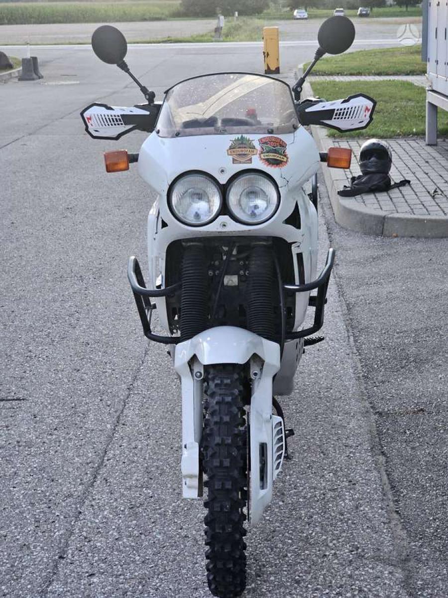 Honda XRV 1989 in Kaunas, with an engine capacity of 0.65 L and mileage of 60 thousand km for 3050 €, photo 11 on AUTOMOTO.COM.LV