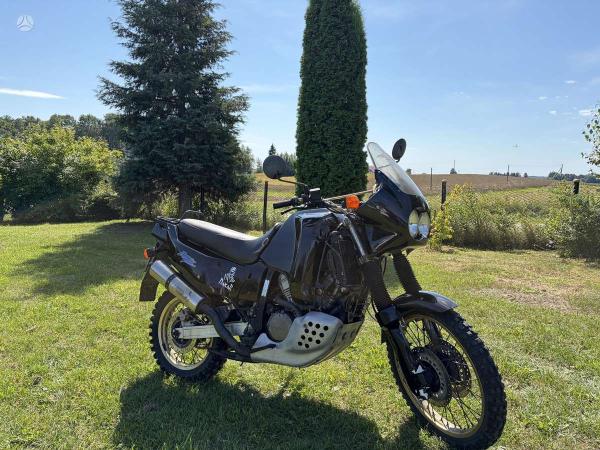 Honda XRV 1990 in Taurage, with an engine capacity of 0.75 L and mileage of 70 thousand km for 2400 €, photo 1 on AUTOMOTO.COM.LV