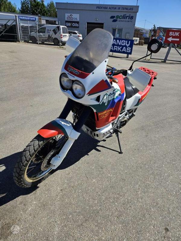 Honda XRV 1994 Telšiai, ar dzinēja tilpumu 0.75 L un nobraukumu 40 tūkst. km par 2650 €, foto 2 vietnē AUTOMOTO.COM.LV