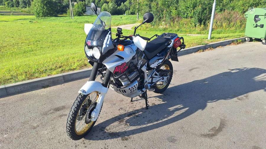 Honda XRV 1995 in Kelme, with an engine capacity of 0.74 L and mileage of 70 thousand km for 2650 €, photo 1 on AUTOMOTO.COM.LV