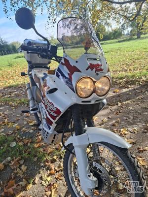 White Honda XRV 1998 in Anyksciai, with an engine capacity of 0.74 L and mileage of 52 thousand km for 3490 €, photo 8 on AUTOMOTO.COM.LV