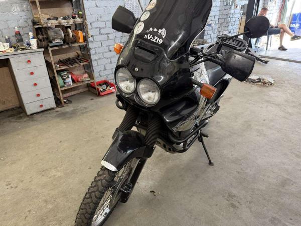 Dzeltens Honda XRV 2000 Marijampole, ar dzinēja tilpumu 0.75 L un nobraukumu 39 tūkst. km par 3600 €, foto 2 vietnē AUTOMOTO.COM.LV