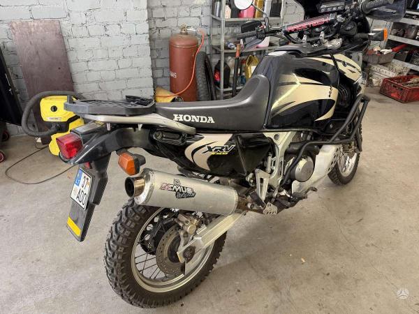 Dzeltens Honda XRV 2000 Marijampole, ar dzinēja tilpumu 0.75 L un nobraukumu 39 tūkst. km par 3600 €, foto 4 vietnē AUTOMOTO.COM.LV