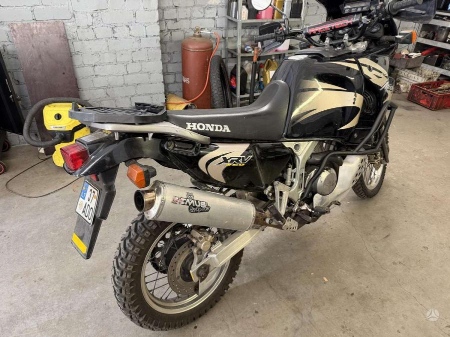 Dzeltens Honda XRV 2000 Marijampole, ar dzinēja tilpumu 0.75 L un nobraukumu 39 tūkst. km par 3600 €, foto 5 vietnē AUTOMOTO.COM.LV