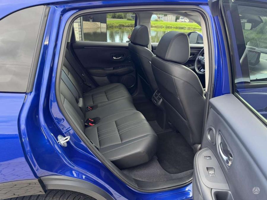 Синий Хонда ZR-V 2026 в Тельшяй, объемом двигателя 2.00 л и пробегом 5 тыс. км за 35750 €, фото 38 на AUTOMOTO.COM.LV