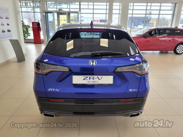 Blue Honda ZR-V 2024 in Parnu, with an engine capacity of 2.00 L and mileage of 7 thousand km for 35802 €, photo 5 on AUTOMOTO.COM.LV