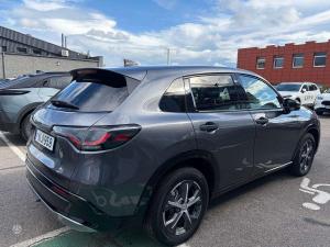 Pelēks Honda ZR-V 2024 Viļņa, ar dzinēja tilpumu 2.00 L un nobraukumu 3 tūkst. km par 31990 €, foto 4 vietnē AUTOMOTO.COM.LV