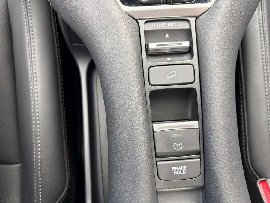 Pelēks Honda ZR-V 2024 Viļņa, ar dzinēja tilpumu 2.00 L un nobraukumu 3 tūkst. km par 31990 €, foto 23 vietnē AUTOMOTO.COM.LV