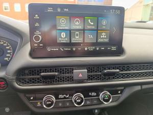 Белый Хонда ZR-V 2025 в Вильнюс, объемом двигателя 1.99 л и пробегом 14 тыс. км за 31990 €, фото 15 на AUTOMOTO.COM.LV