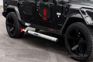 Black Hummer H1 2000 in Tallinn, with an engine capacity of 6.50 L and mileage of 61 thousand km for 110000 €, photo 5 on AUTOMOTO.COM.LV