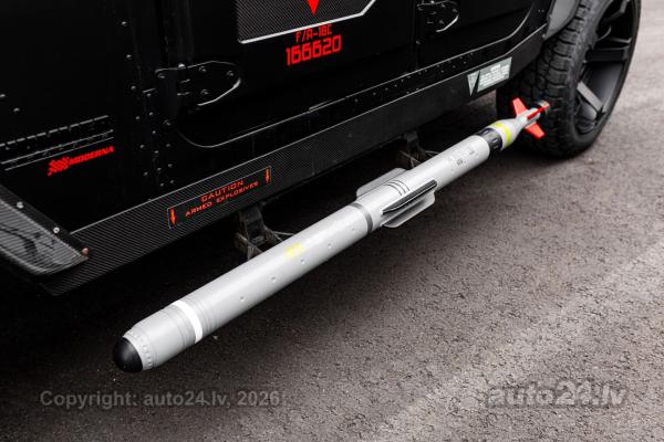 Black Hummer H1 2000 in Tallinn, with an engine capacity of 6.50 L and mileage of 61 thousand km for 110000 €, photo 10 on AUTOMOTO.COM.LV