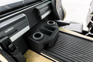 Black Hummer H1 2000 in Tallinn, with an engine capacity of 6.50 L and mileage of 61 thousand km for 110000 €, photo 25 on AUTOMOTO.COM.LV