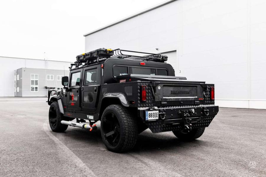 Black Hummer H1 2000 in Tallinn, with an engine capacity of 0.00 L and mileage of 62 thousand km for 110000 €, photo 3 on AUTOMOTO.COM.LV