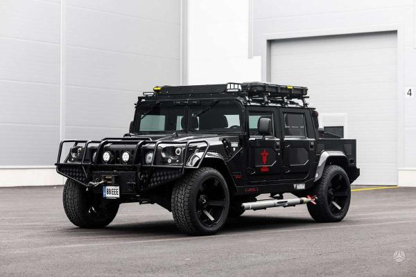 Хаммер Н1 2000 в Таллин на AUTOMOTO.COM.LV Черный Хаммер Н1 2000 в Таллин, объемом двигателя 0.00 л и пробегом 62 тыс. км за 110000 €, фото 4 на AUTOMOTO.COM.LV