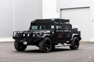Black Hummer H1 2000 in Tallinn, with an engine capacity of 0.00 L and mileage of 62 thousand km for 110000 €, photo 4 on AUTOMOTO.COM.LV