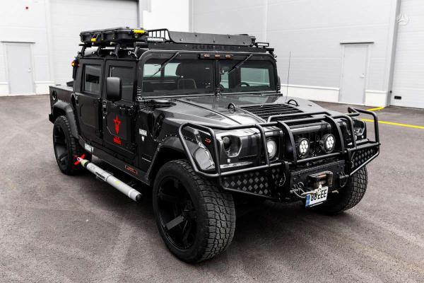 Хаммер Н1 2000 в Таллин на AUTOMOTO.COM.LV Черный Хаммер Н1 2000 в Таллин, объемом двигателя 0.00 л и пробегом 62 тыс. км за 110000 €, фото 9 на AUTOMOTO.COM.LV