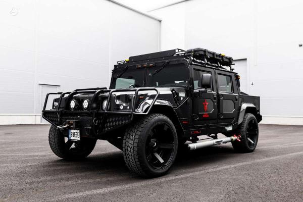 Хаммер Н1 2000 в Таллин на AUTOMOTO.COM.LV Черный Хаммер Н1 2000 в Таллин, объемом двигателя 0.00 л и пробегом 62 тыс. км за 110000 €, фото 10 на AUTOMOTO.COM.LV