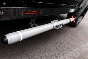 Black Hummer H1 2000 in Tallinn, with an engine capacity of 0.00 L and mileage of 62 thousand km for 110000 €, photo 16 on AUTOMOTO.COM.LV