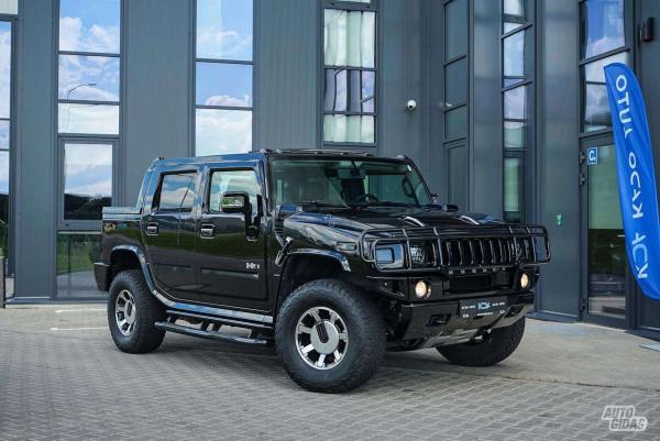 Black Hummer H2 2008 in Kaunas, with an engine capacity of 6.20 L and mileage of 114 thousand km for 54950 €, photo 1 on AUTOMOTO.COM.LV