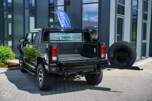 Black Hummer H2 2008 in Kaunas, with an engine capacity of 6.20 L and mileage of 114 thousand km for 54950 €, photo 15 on AUTOMOTO.COM.LV