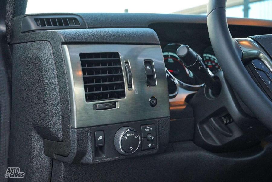 Black Hummer H2 2008 in Kaunas, with an engine capacity of 6.20 L and mileage of 114 thousand km for 54950 €, photo 29 on AUTOMOTO.COM.LV