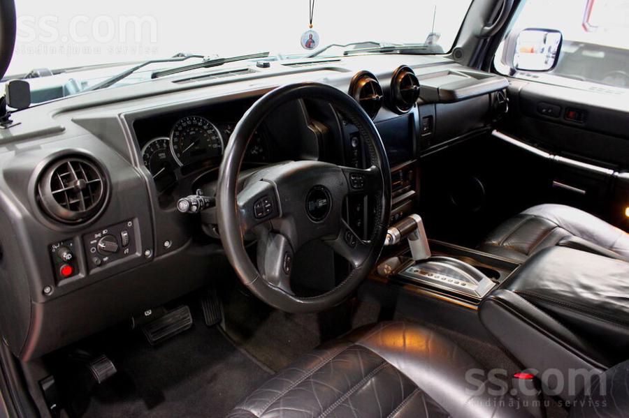 Blue Hummer H2 2004 in Riga, with an engine capacity of 6.00 L and mileage of 163 thousand km for 25000 €, photo 12 on AUTOMOTO.COM.LV