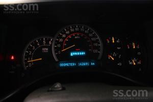Blue Hummer H2 2004 in Riga, with an engine capacity of 6.00 L and mileage of 163 thousand km for 25000 €, photo 13 on AUTOMOTO.COM.LV