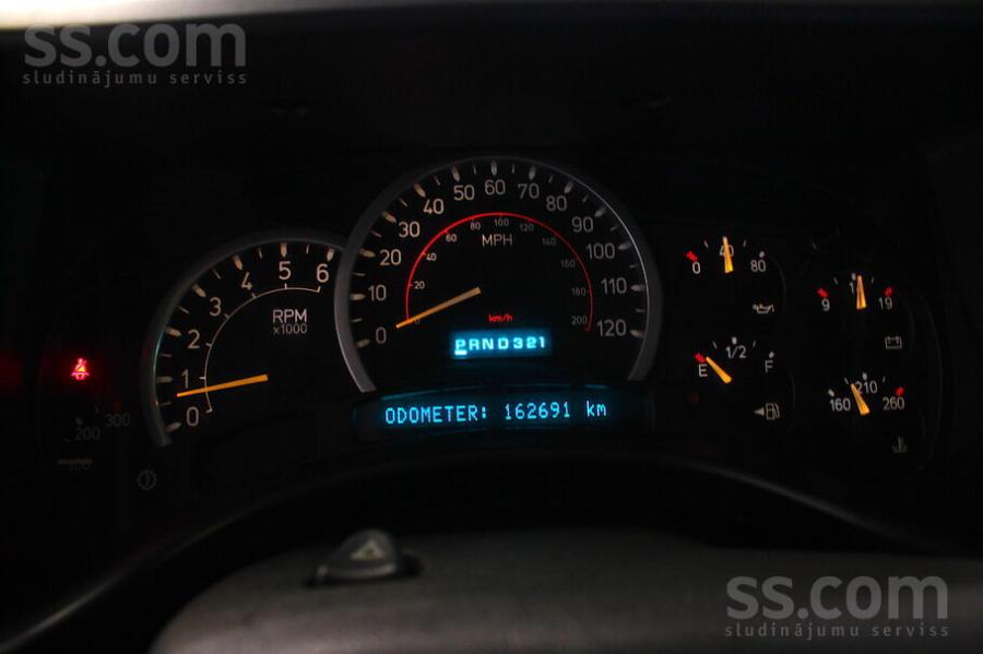 Blue Hummer H2 2004 in Riga, with an engine capacity of 6.00 L and mileage of 163 thousand km for 25000 €, photo 13 on AUTOMOTO.COM.LV