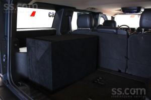 Blue Hummer H2 2004 in Riga, with an engine capacity of 6.00 L and mileage of 163 thousand km for 25000 €, photo 32 on AUTOMOTO.COM.LV