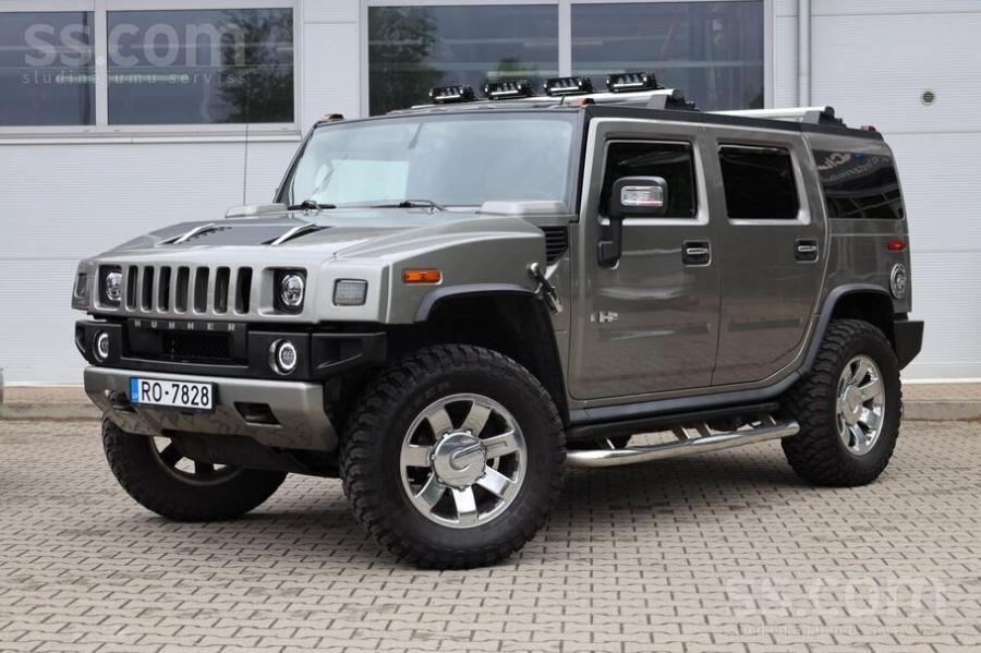 Brown Hummer H2 2010 in Riga, with an engine capacity of 6.20 L and mileage of 0 thousand km for 29995 €, photo 1 on AUTOMOTO.COM.LV