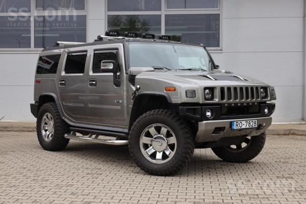 Brown Hummer H2 2010 in Riga, with an engine capacity of 6.20 L and mileage of 0 thousand km for 29995 €, photo 5 on AUTOMOTO.COM.LV