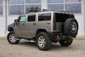 Brown Hummer H2 2010 in Riga, with an engine capacity of 6.20 L and mileage of 0 thousand km for 29995 €, photo 8 on AUTOMOTO.COM.LV
