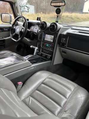Grey Hummer H2 2003 in Vilnius, with an engine capacity of 5.97 L and mileage of 216 thousand km for 18500 €, photo 8 on AUTOMOTO.COM.LV