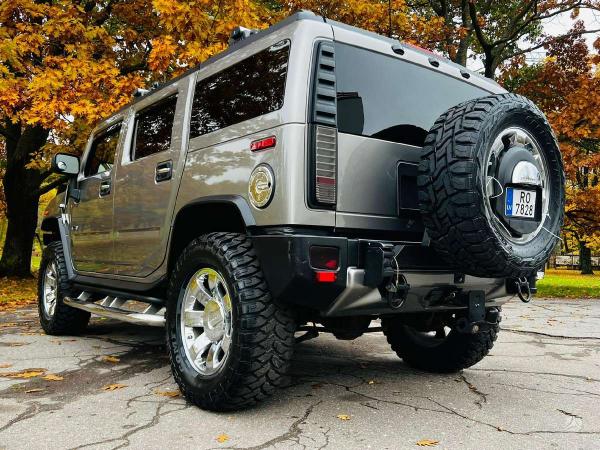 Pelēks Hummer H2 2009 Rīga, ar dzinēja tilpumu 6.20 L un nobraukumu 155 tūkst. km par 29990 €, foto 11 vietnē AUTOMOTO.COM.LV