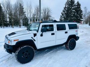 White Hummer H2 2004 in Siauliai, with an engine capacity of 6.00 L and mileage of 366 thousand km for 9999 €, photo 4 on AUTOMOTO.COM.LV