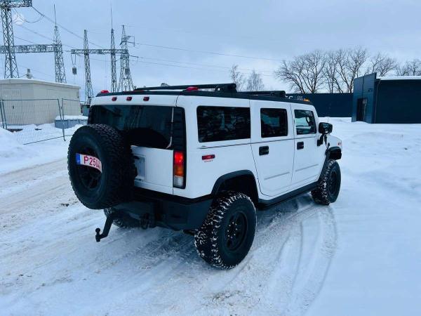 White Hummer H2 2004 in Siauliai, with an engine capacity of 6.00 L and mileage of 366 thousand km for 9999 €, photo 7 on AUTOMOTO.COM.LV