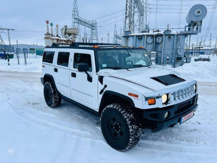 White Hummer H2 2004 in Siauliai, with an engine capacity of 6.00 L and mileage of 366 thousand km for 9999 €, photo 9 on AUTOMOTO.COM.LV