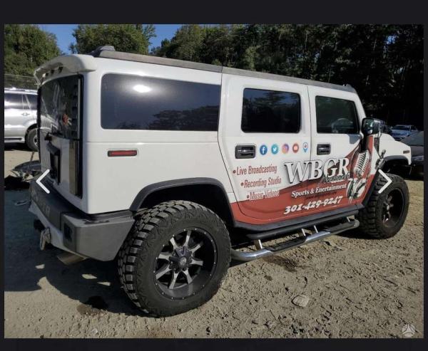 White Hummer H2 2004 in Klaipeda, with an engine capacity of 5.97 L and mileage of 200 thousand km for 7300 €, photo 3 on AUTOMOTO.COM.LV