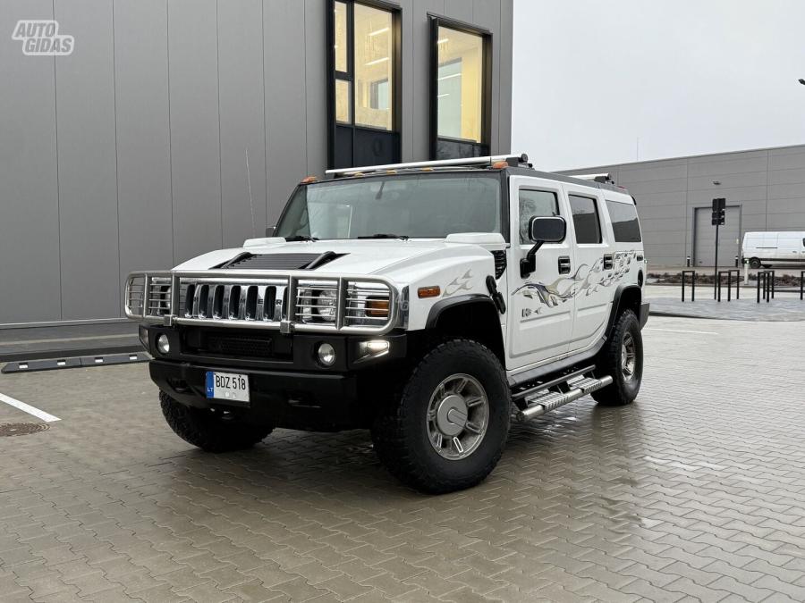 White Hummer H2 2005 in Vilnius, with an engine capacity of 6.00 L and mileage of 178 thousand km for 15500 €, photo 1 on AUTOMOTO.COM.LV